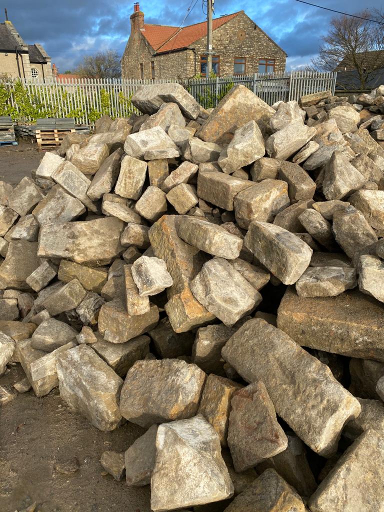 Super Reclaimed Yorkstone Walling | Prices Paving